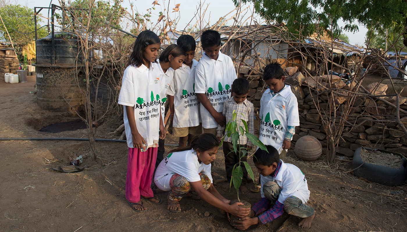 Resources: Poverty and the Environment topic sheet | World Vision New ...