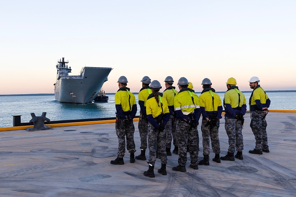 ADF trials new docking facilities at Kuru Wharf HMAS Coonawarra