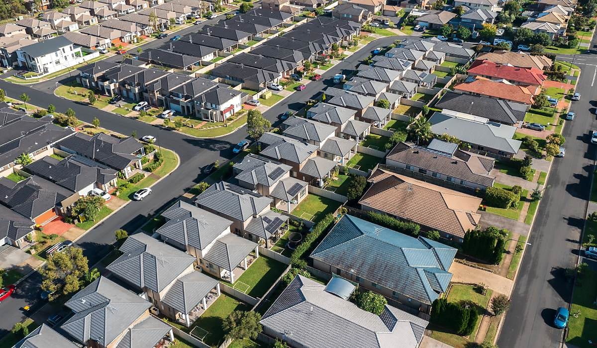 Outer suburban markets surge for annual value growth - Smart Property ...