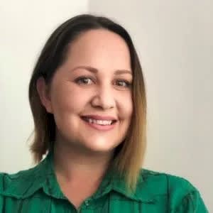 Content that connects: Social media that highlights the value of advice ...