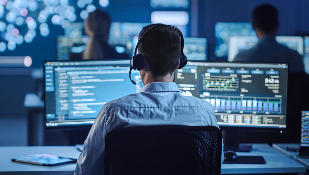 Assistant minister for Defence launches new ICT strategy - Cyber ...