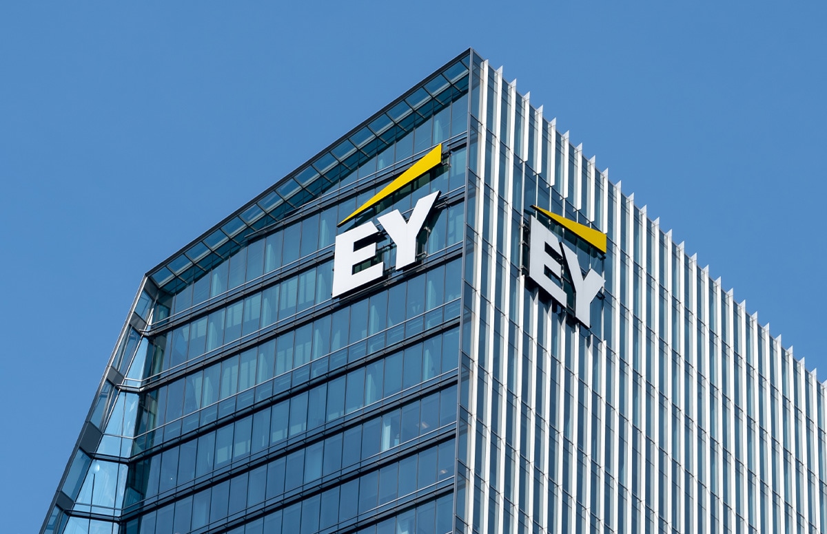 EY sets global strategy to expand network, bolster AI | Accounting Times