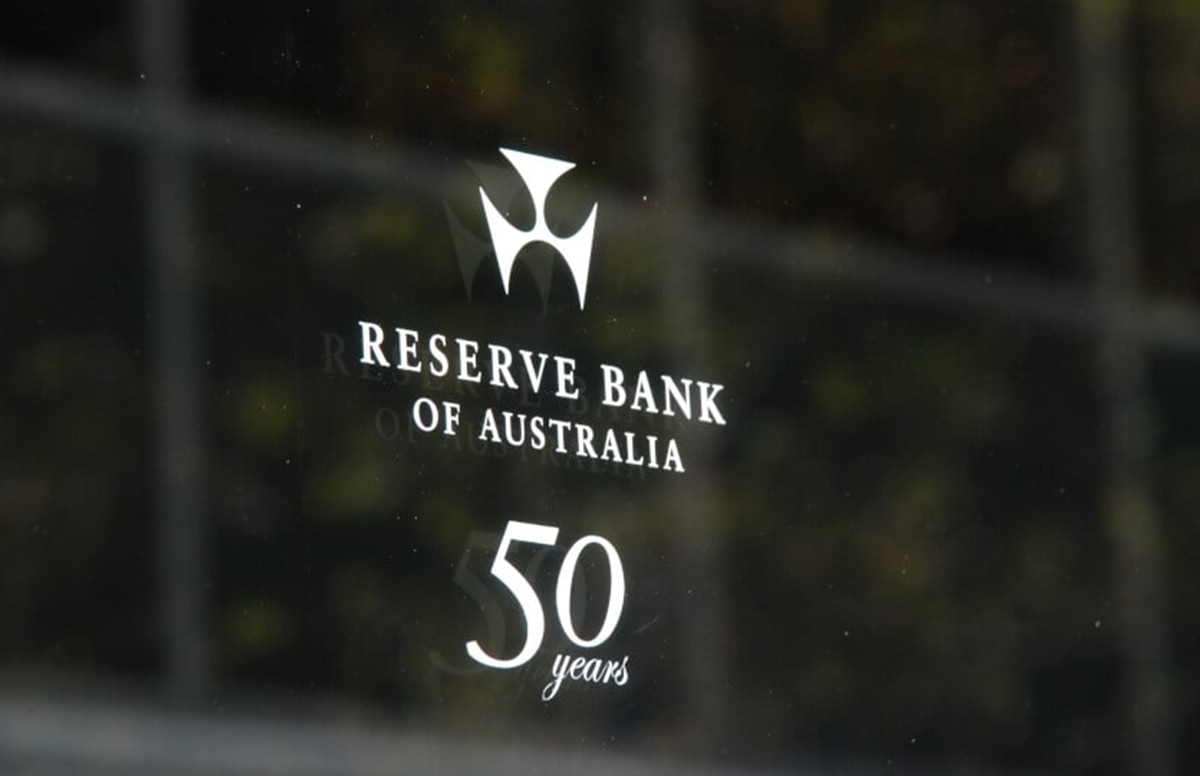 Reserve Bank lowers its estimate of the neutral cash rate | Accounting ...