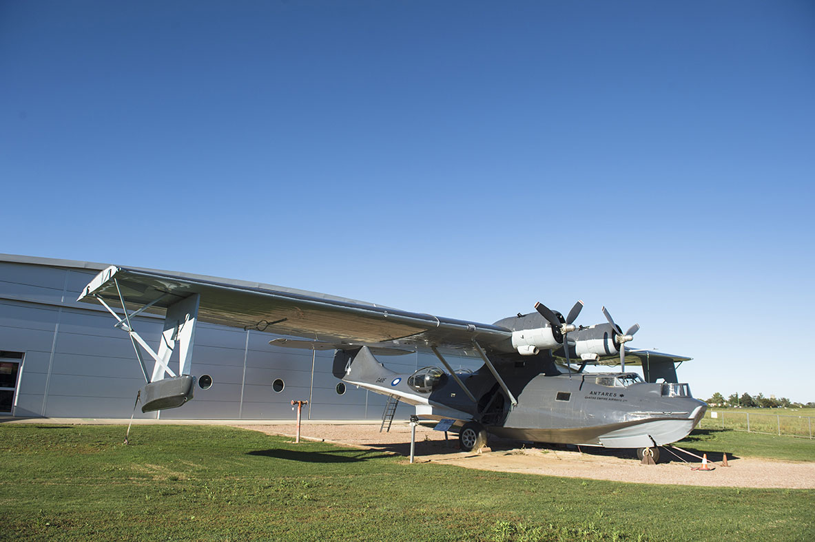 The Double Sunrise pioneers – Australian Aviation