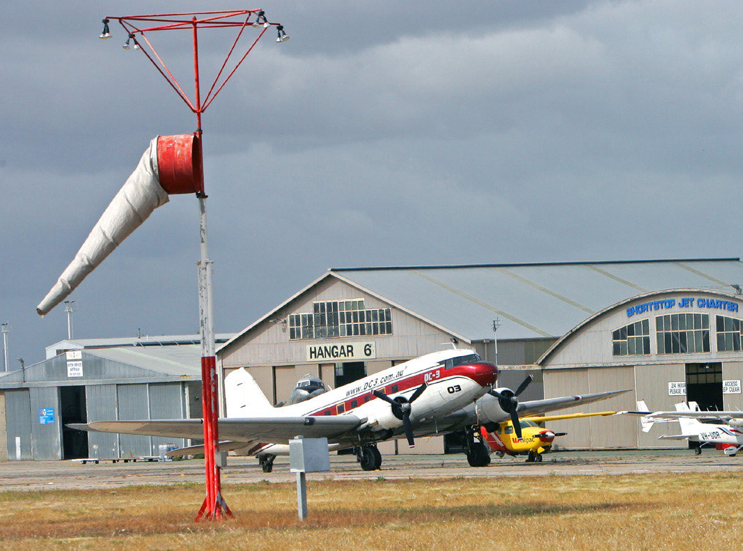 Windsocks and runways – Australian Aviation