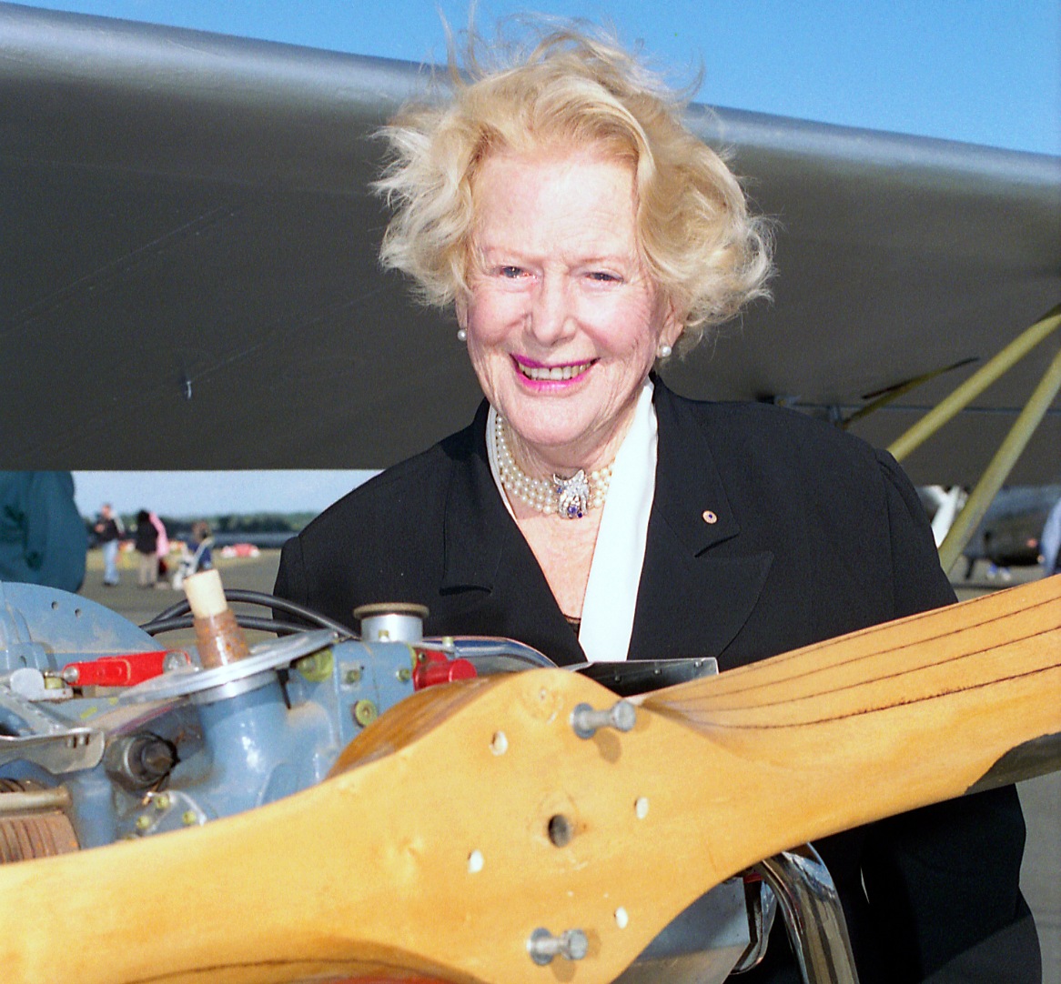 Nancy-Bird Walton AO, OBE – Australian Aviation