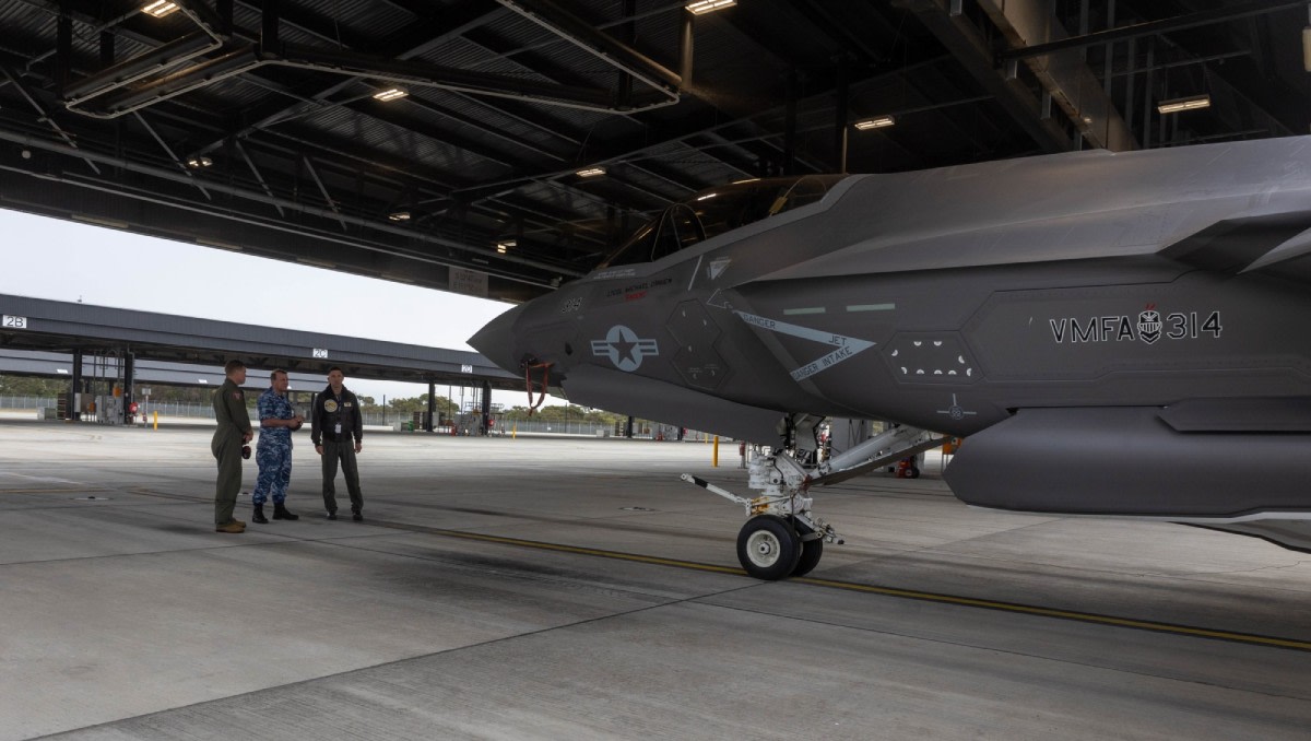‘Black Knight’ Marines train on F-35s at Base Williamtown – Australian ...
