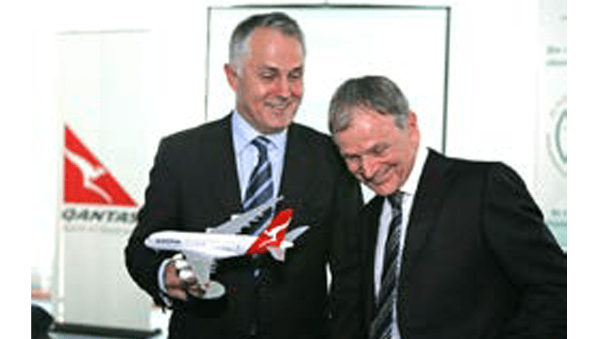 Green tinge for the red roo? – Australian Aviation