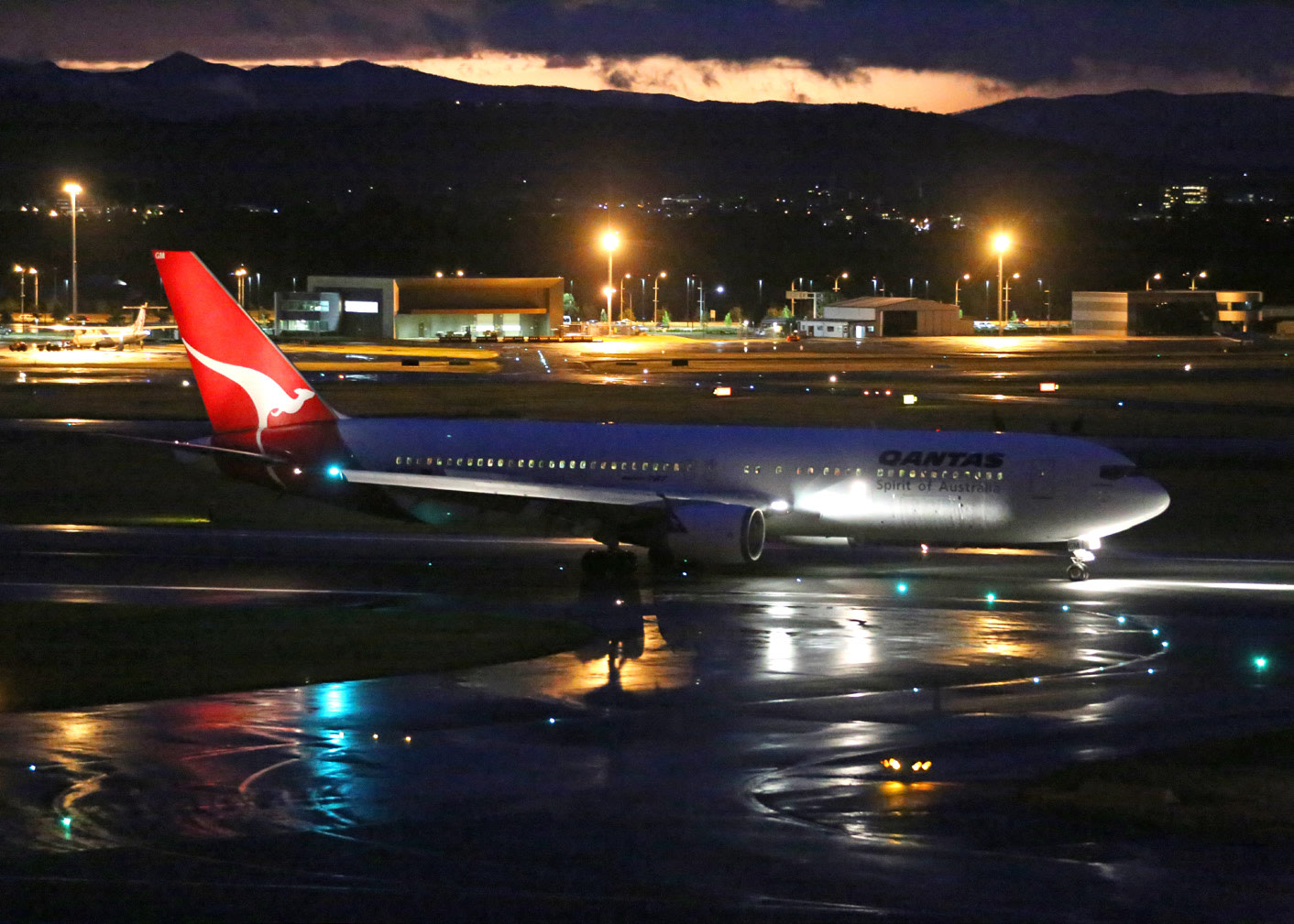 Calling it a night – Australian Aviation