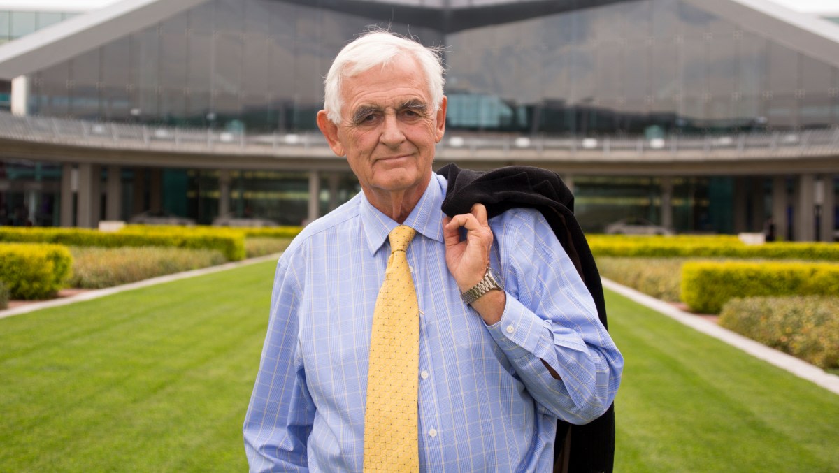 Vale Terry Snow: Canberra Airport pioneer passes away – Australian Aviation