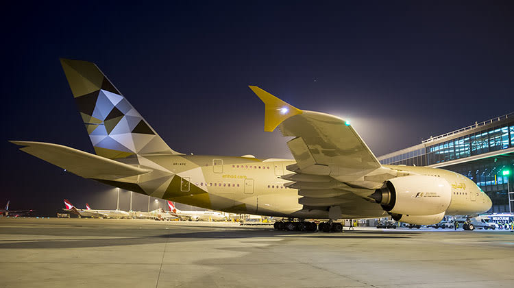 Etihad’s first A380 flight to Melbourne touches down – Australian Aviation