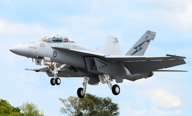 First RAAF F/A-18F+ flies – Australian Aviation