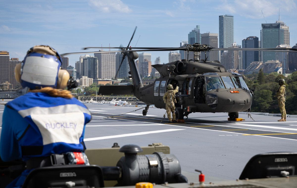 ADF to develop, confirm LHD procedures for Black Hawk helicopters ...