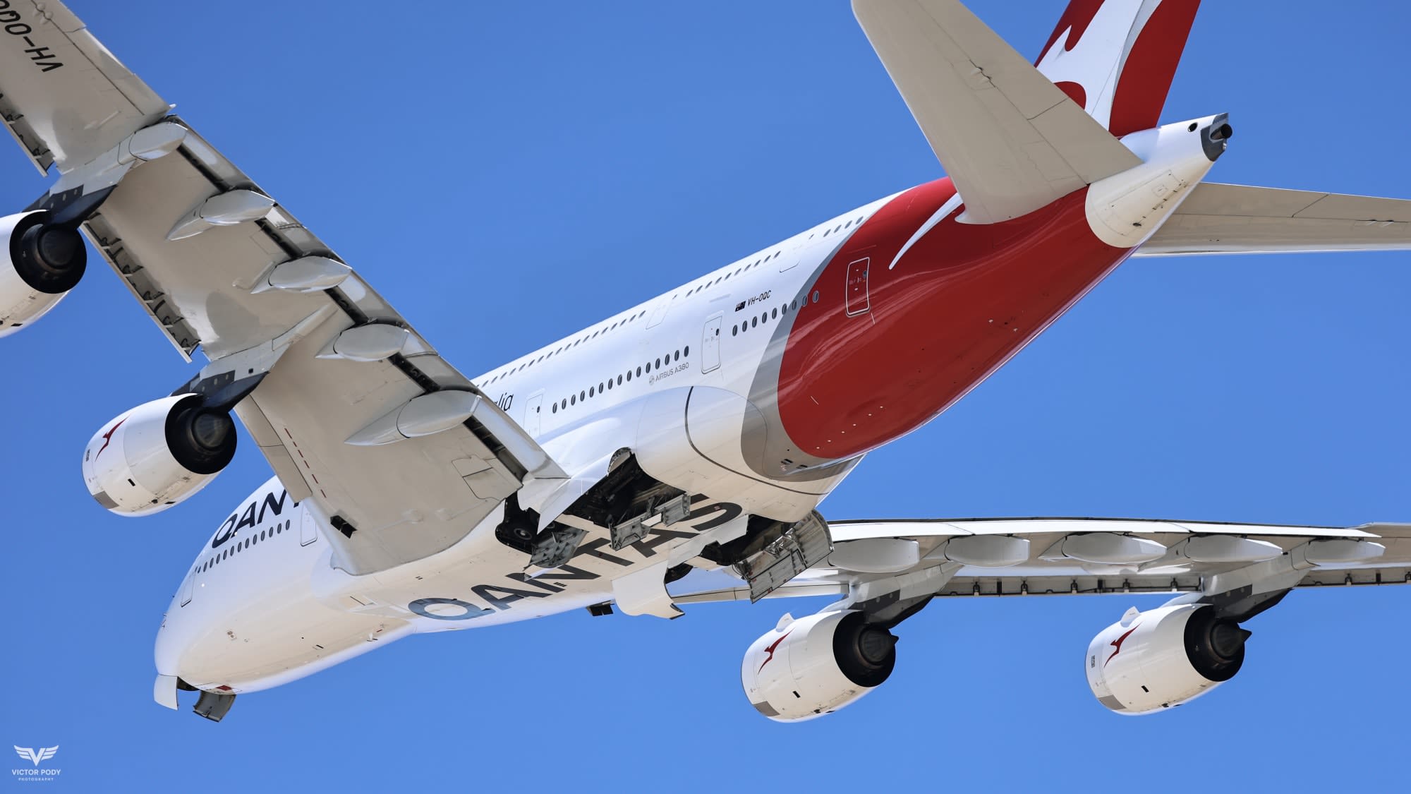 Qantas takes global bronze medal for on-time performance – Australian ...