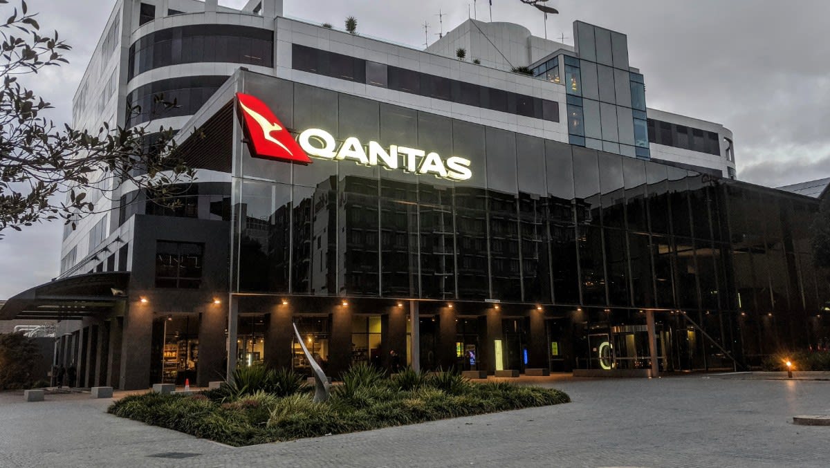 Qantas denies replacing head office jobs with AI – Australian Aviation