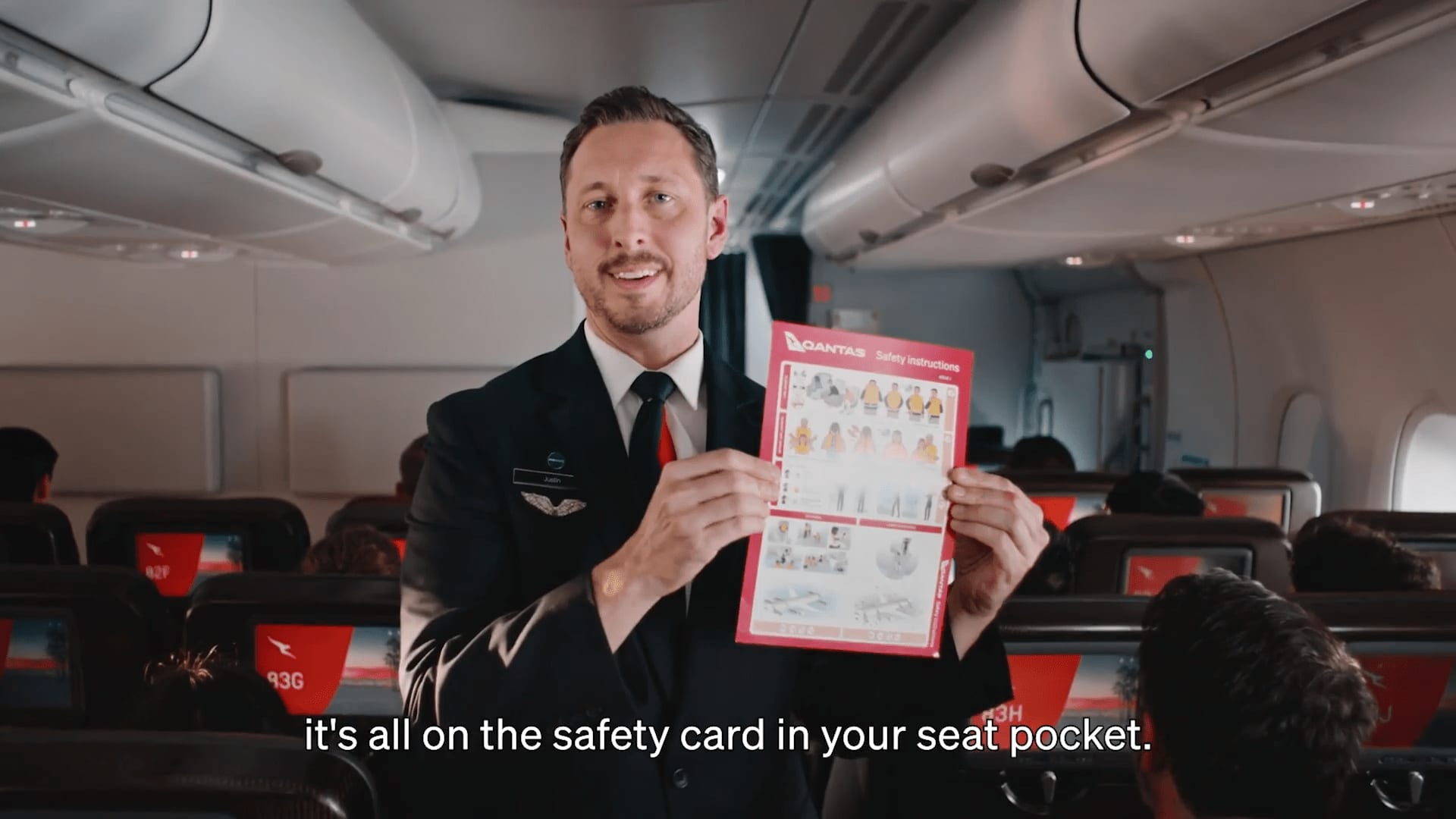 Qantas keeps it simple with new safety video – Australian Aviation