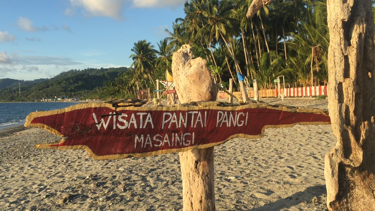 Pantai Pangi Masaingi - Mongotrip