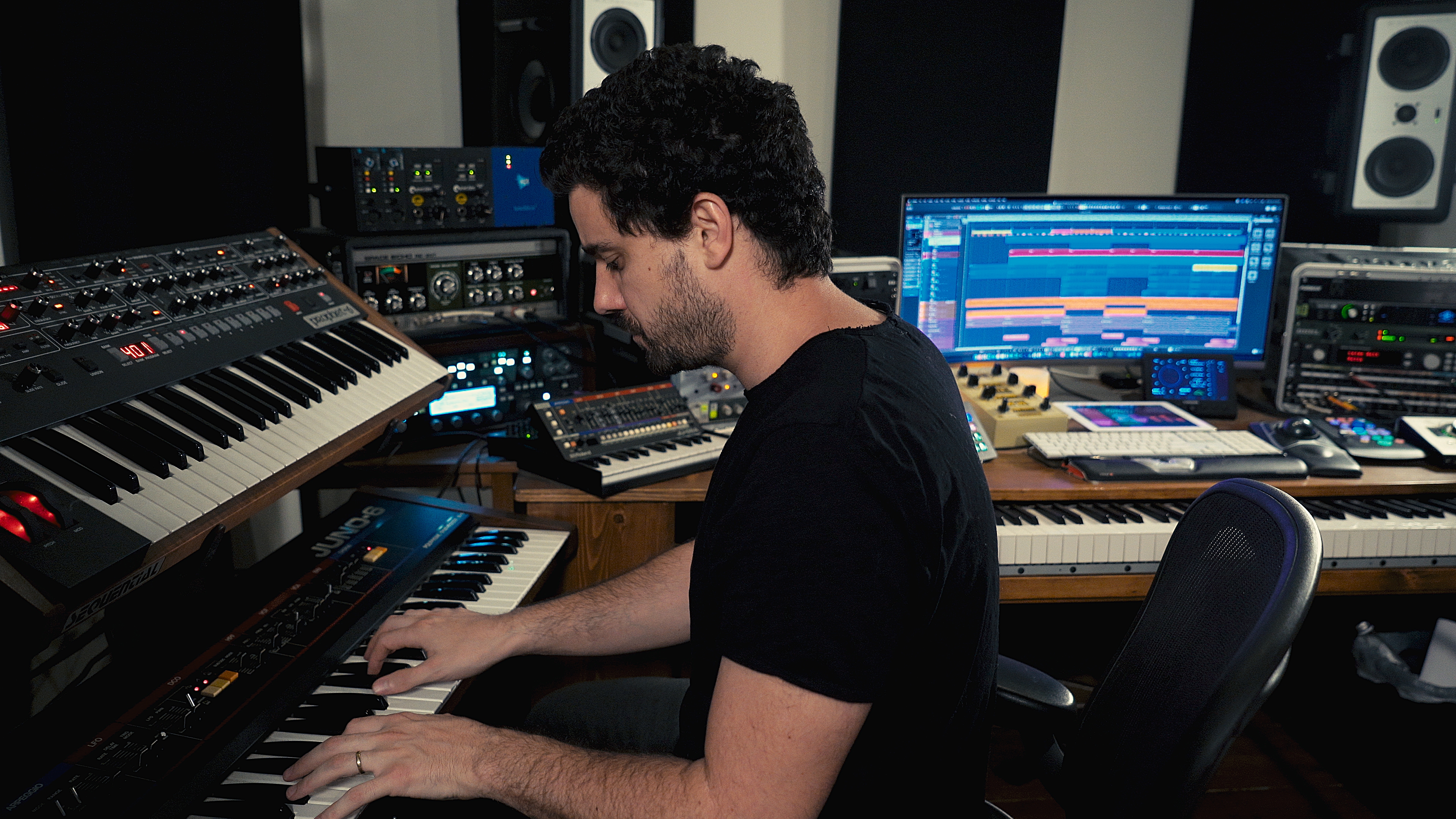 Sync Music Production: Creating Cinematic Rock for TV & Film