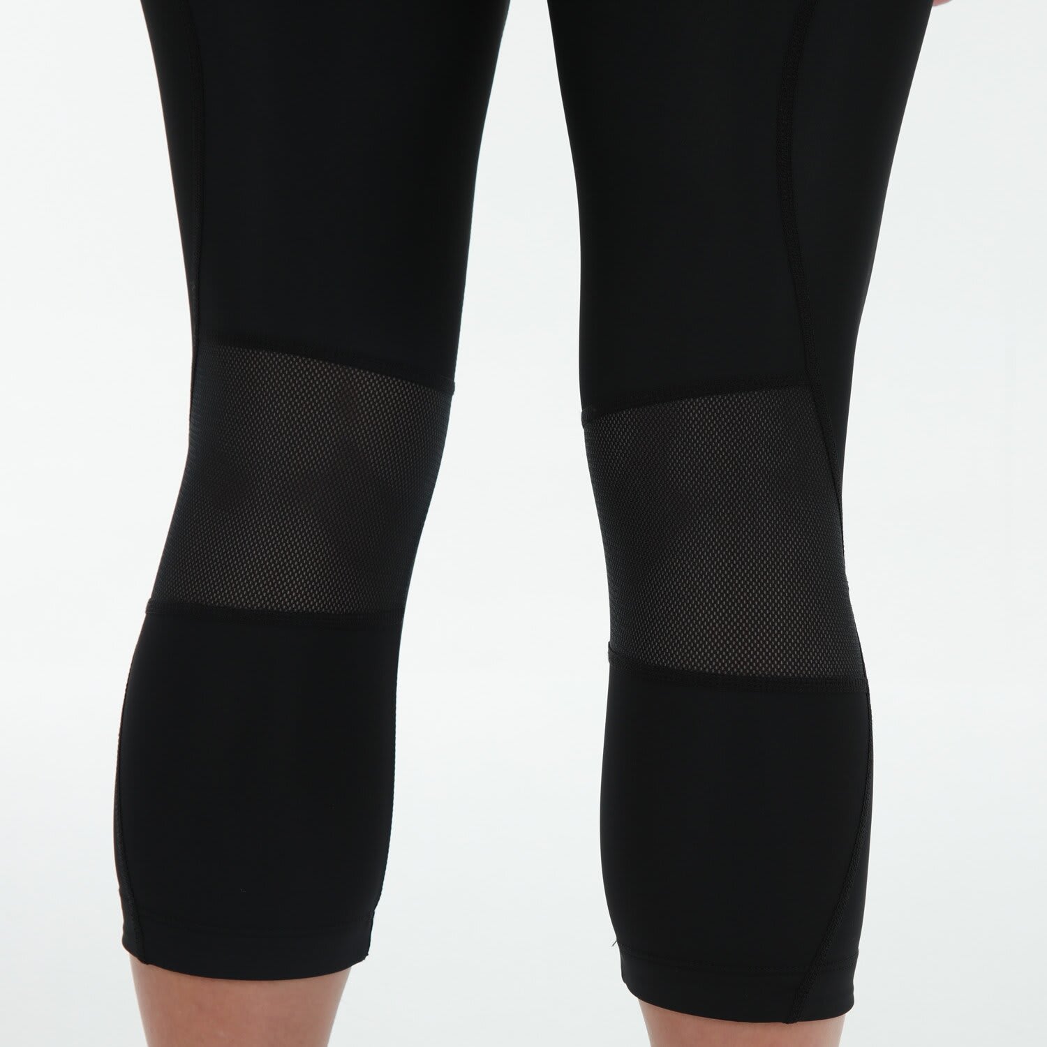 First Ascent Women's Domestique 3/4 Cycling Tight | Sportsmans Warehouse