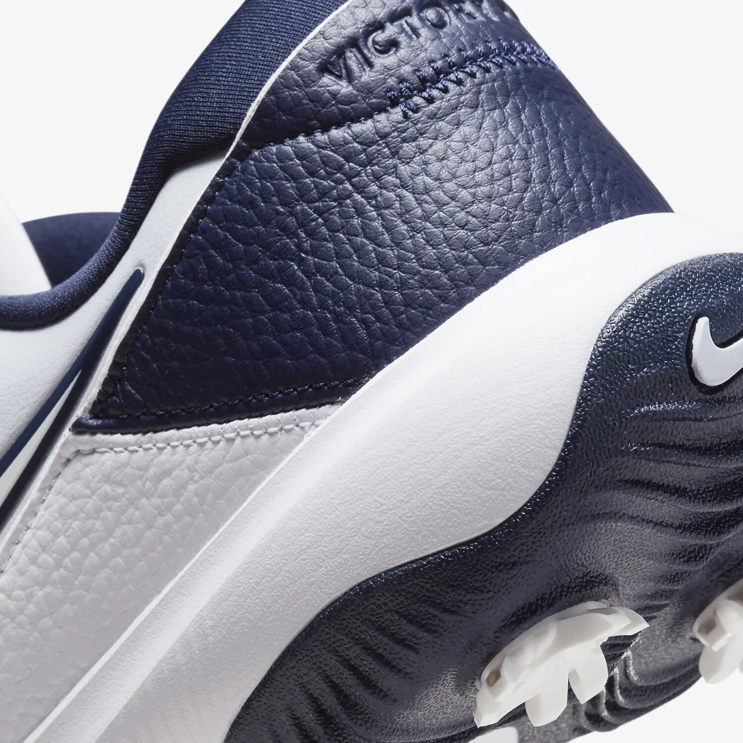 Nike Victory Pro 3 Golf Shoes | by Nike | Price: R 2 999,9 | PLU ...