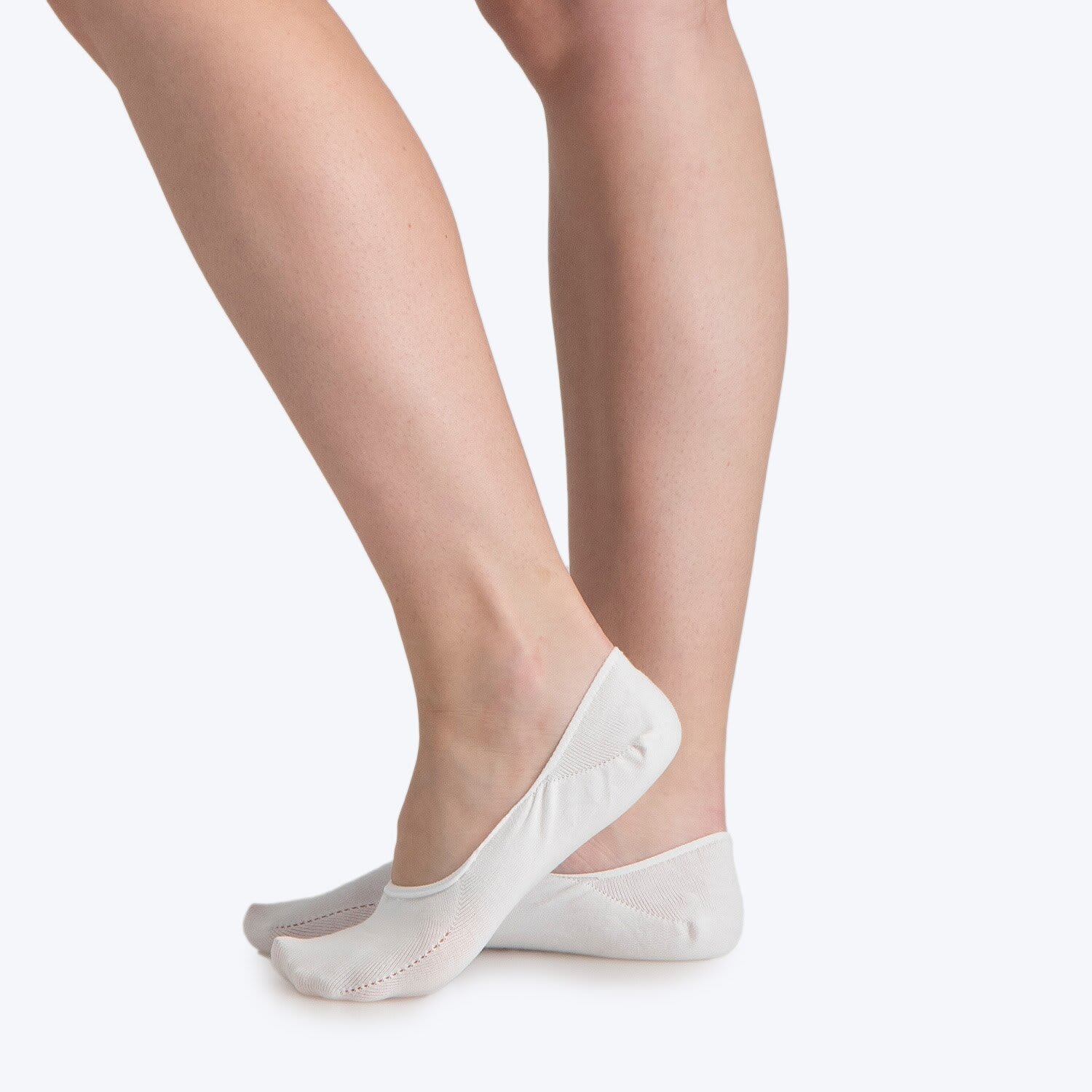 Falke Invisible Sock Size 4-7 | Sportsmans Warehouse