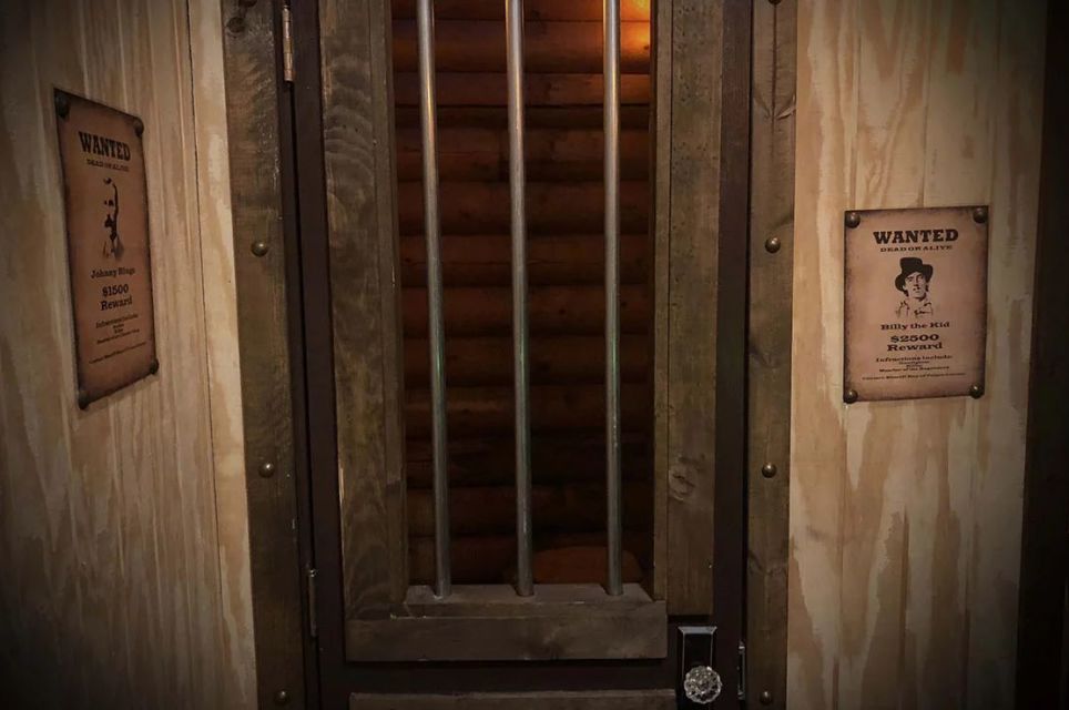 Evans & Sontag Jail Cell Escape - 38 Ratings & 7 Reviews