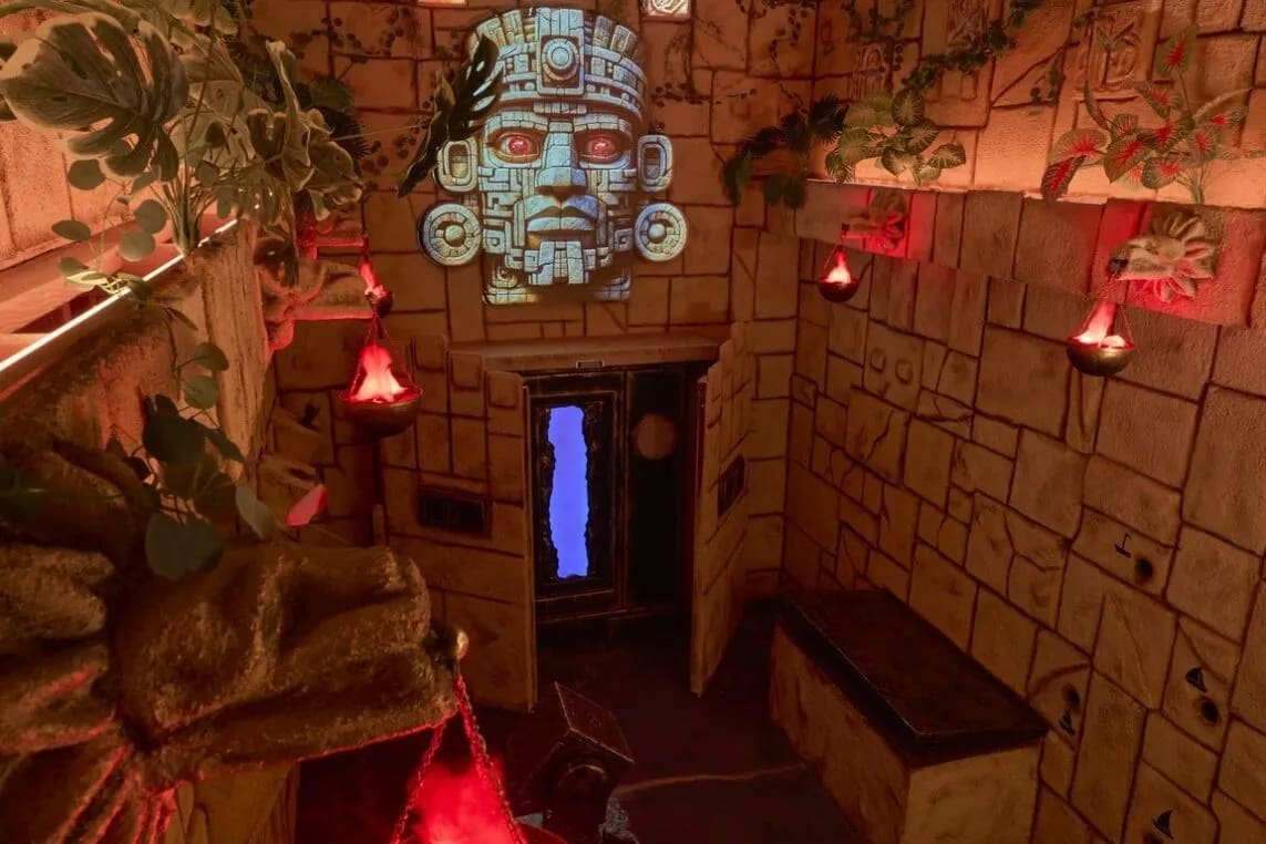 The Temple of Lost Gold Escape Room | Maze Rooms - Robertson Blvd