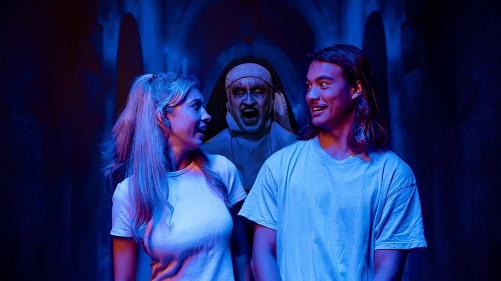 Valak Encounter Haunted Attraction | Movie World Fright Nights