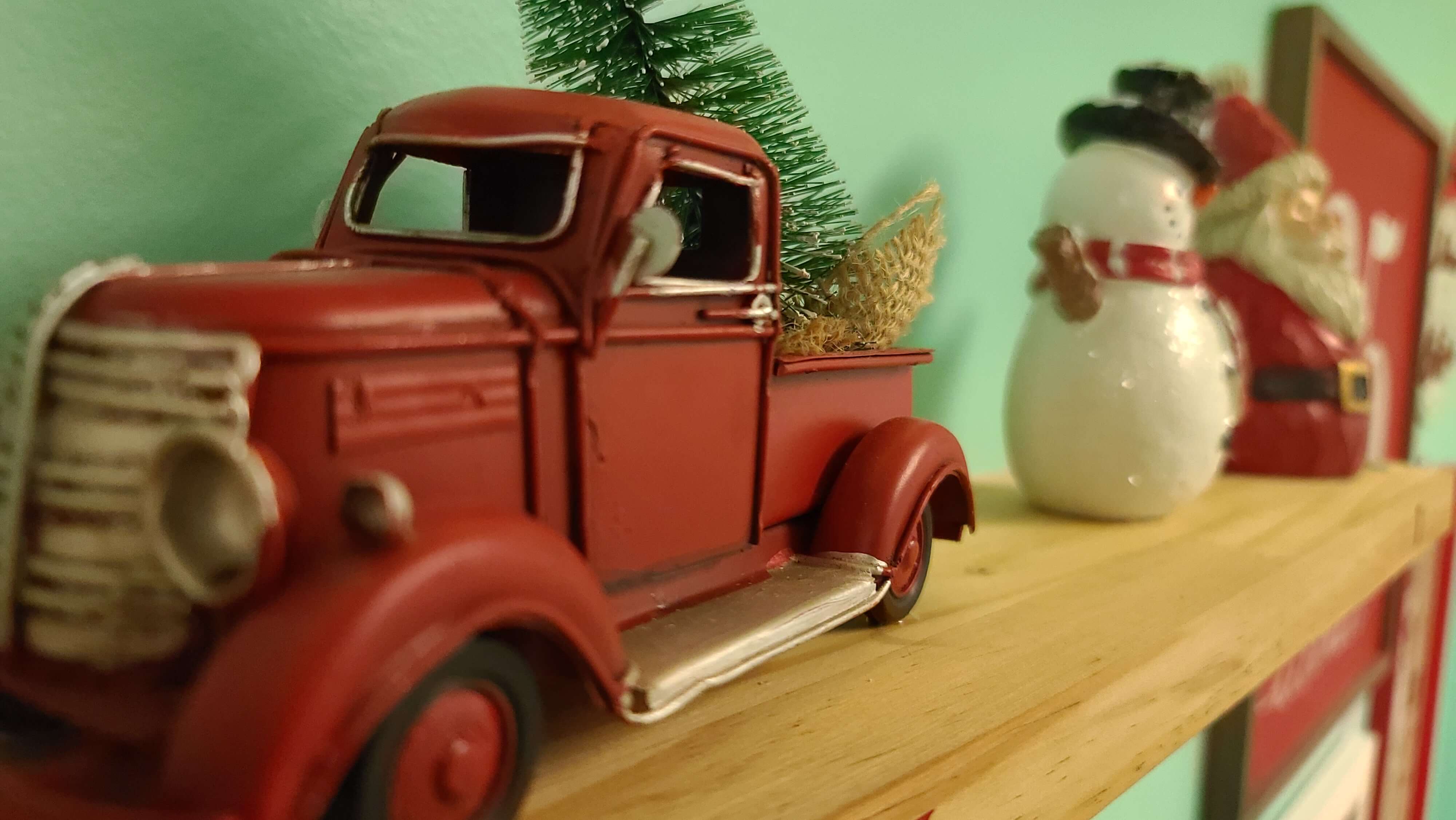 Elf Academy Escape Room | Hint Hunter Puzzle Rooms