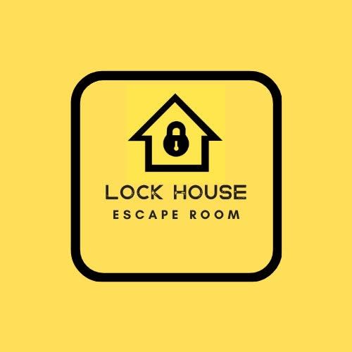The Time Traveler’s Study Escape Room | LockHouse Escape Room