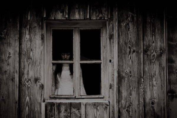 Charlotte's Attic Escape Room | Captive Escape Rooms