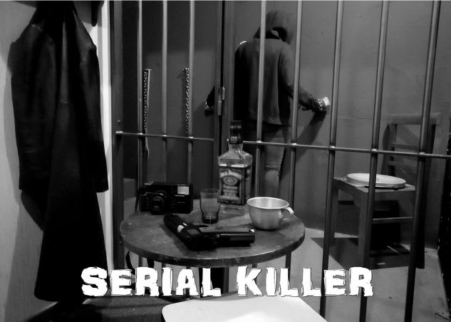 Serial Killer Escape Room | Escape Yourself Chartres