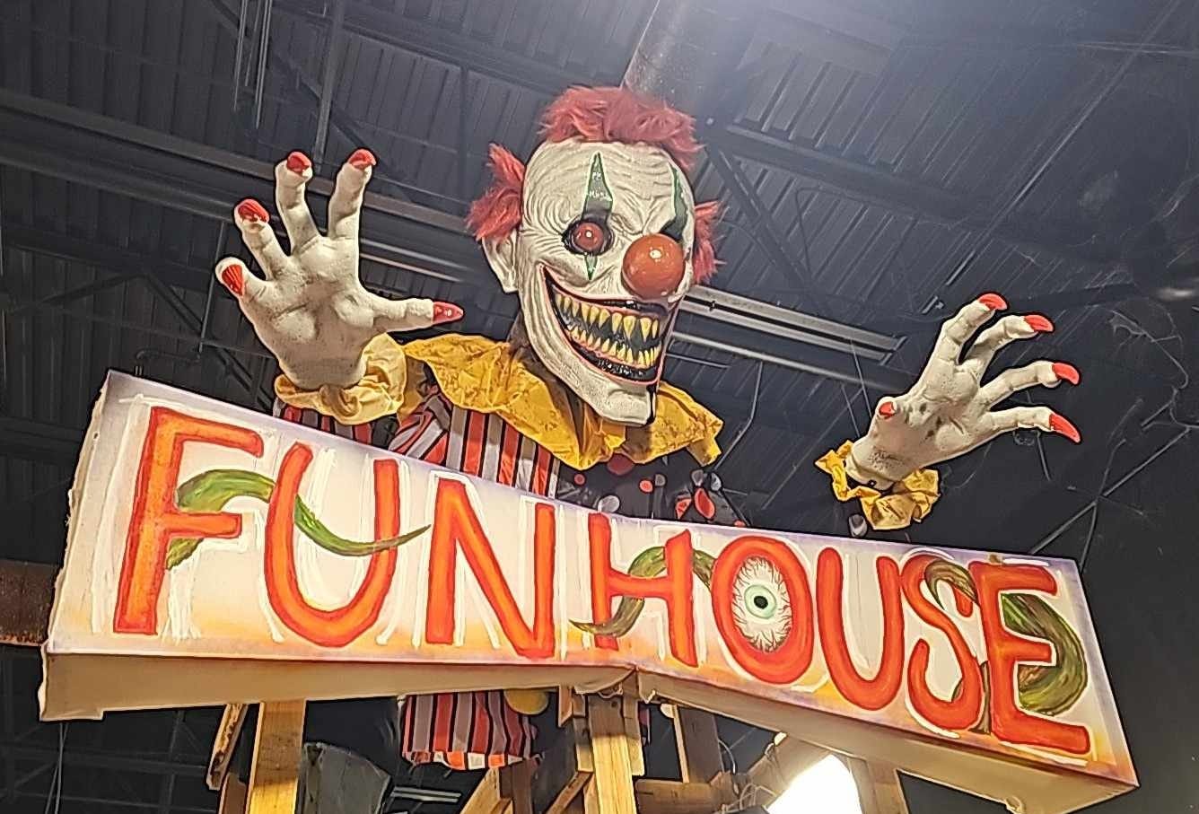 Funhouse of Fear Haunted Attraction | Necro Manor