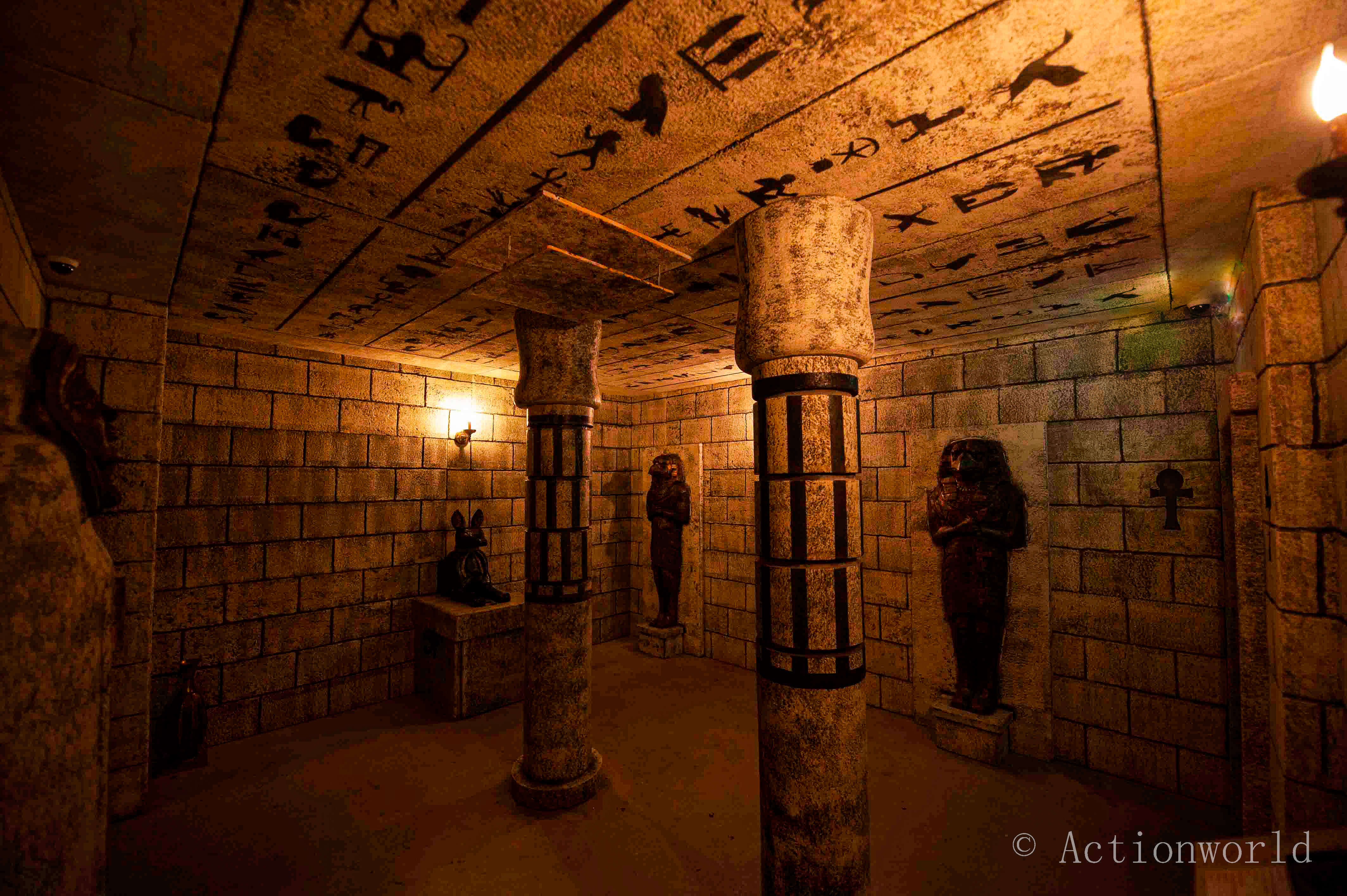 Die Grabkammer [The Tomb] Escape Room | ActionWorld
