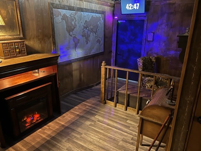 Locke’s Portal Escape Room | Bazada Games