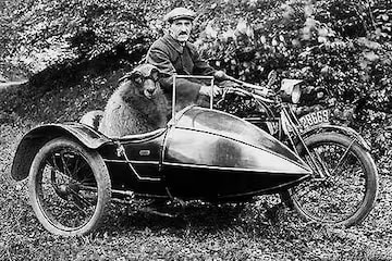 The Dizzy Drifter Urban Adventure: The Cheeky Chase [Outdoor] Escape ...