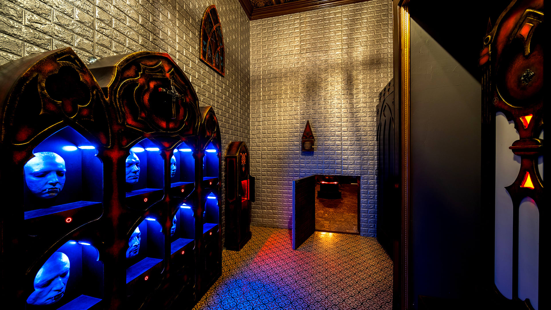 Blood Thirst Escape Room | Chronos Escape Room