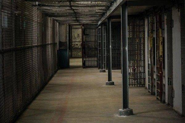 Cell Phobia Escape Room | Catch-22 Escape Rooms