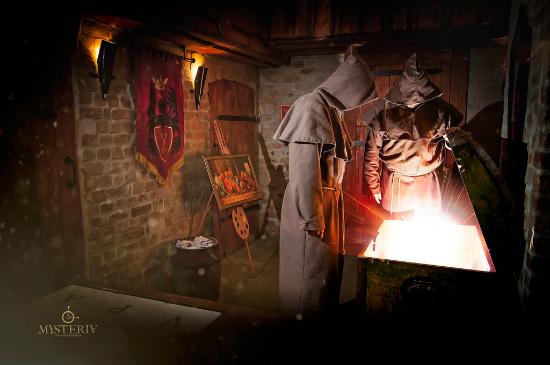 Svētā Grāla Nolaupīšana [Abduction Of The Holy Grail] Escape Room ...