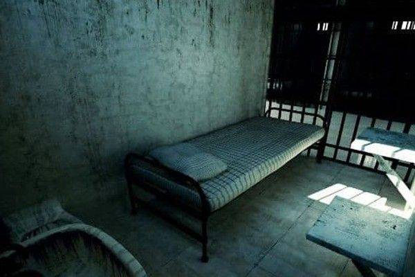 The Haunted Prison Escape Room | Lockology - Columbus