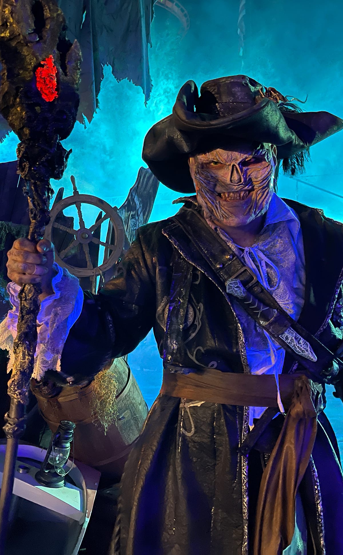 Devil's Triangle Haunted Attraction | Six Flags Fright Fest - Magic ...