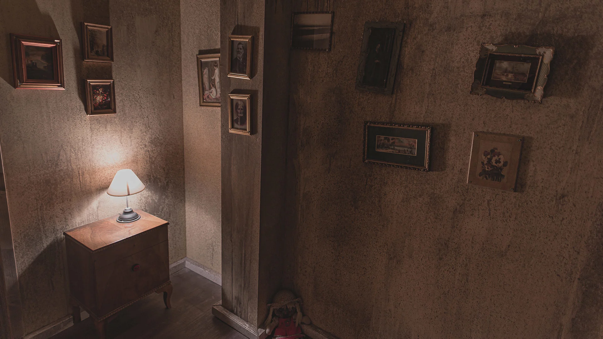 Haunted Mansion Escape Room | Game Over Escape Rooms - Toronto