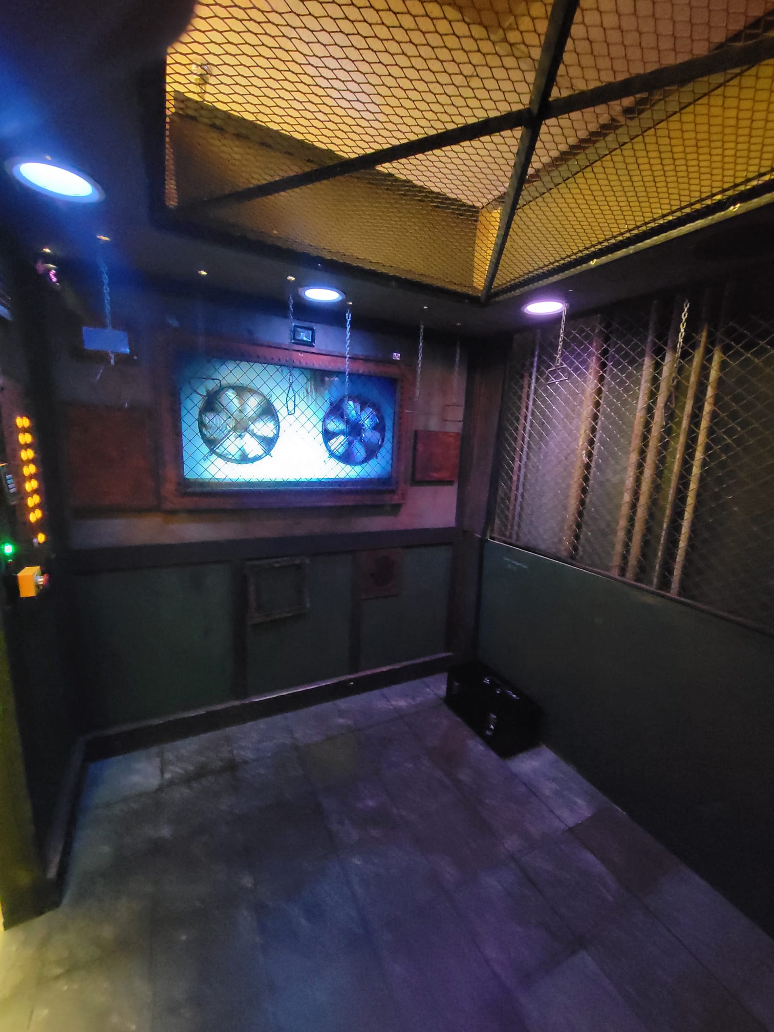 Hellevator Escape Room | Cloak and Dagger Escape Rooms - Coconut Creek