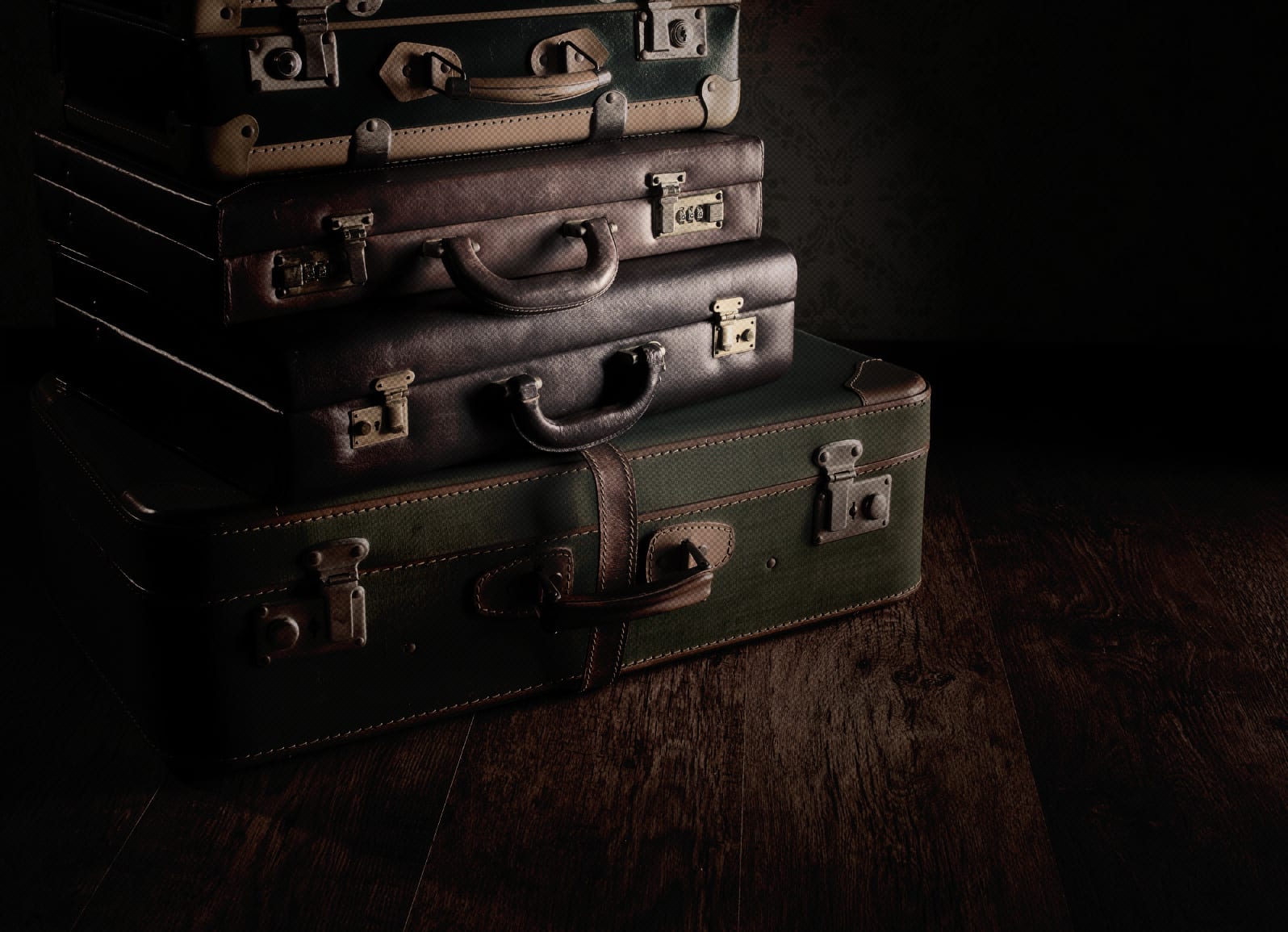 Csomagmegőrző [Luggage Storage] Escape Room | IQ Bázis Szabaduló Pécs