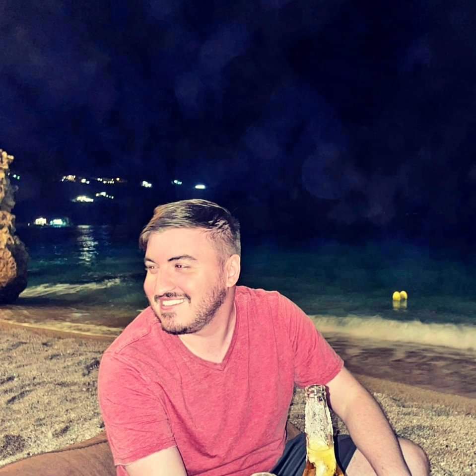 Mariglen Isufi (@Mariglen) on Morty