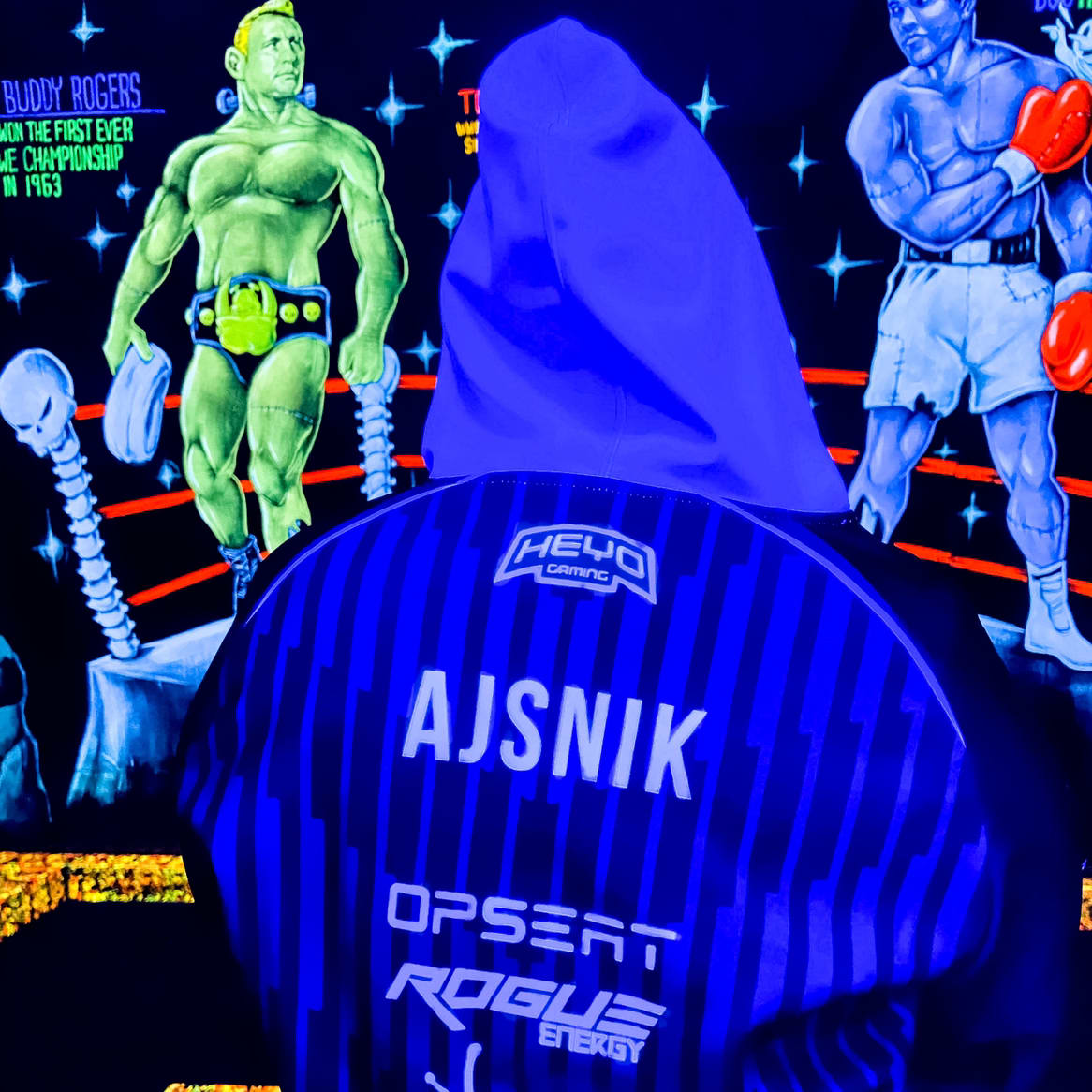 Amanda Kinsey (@AJsnik) on Morty