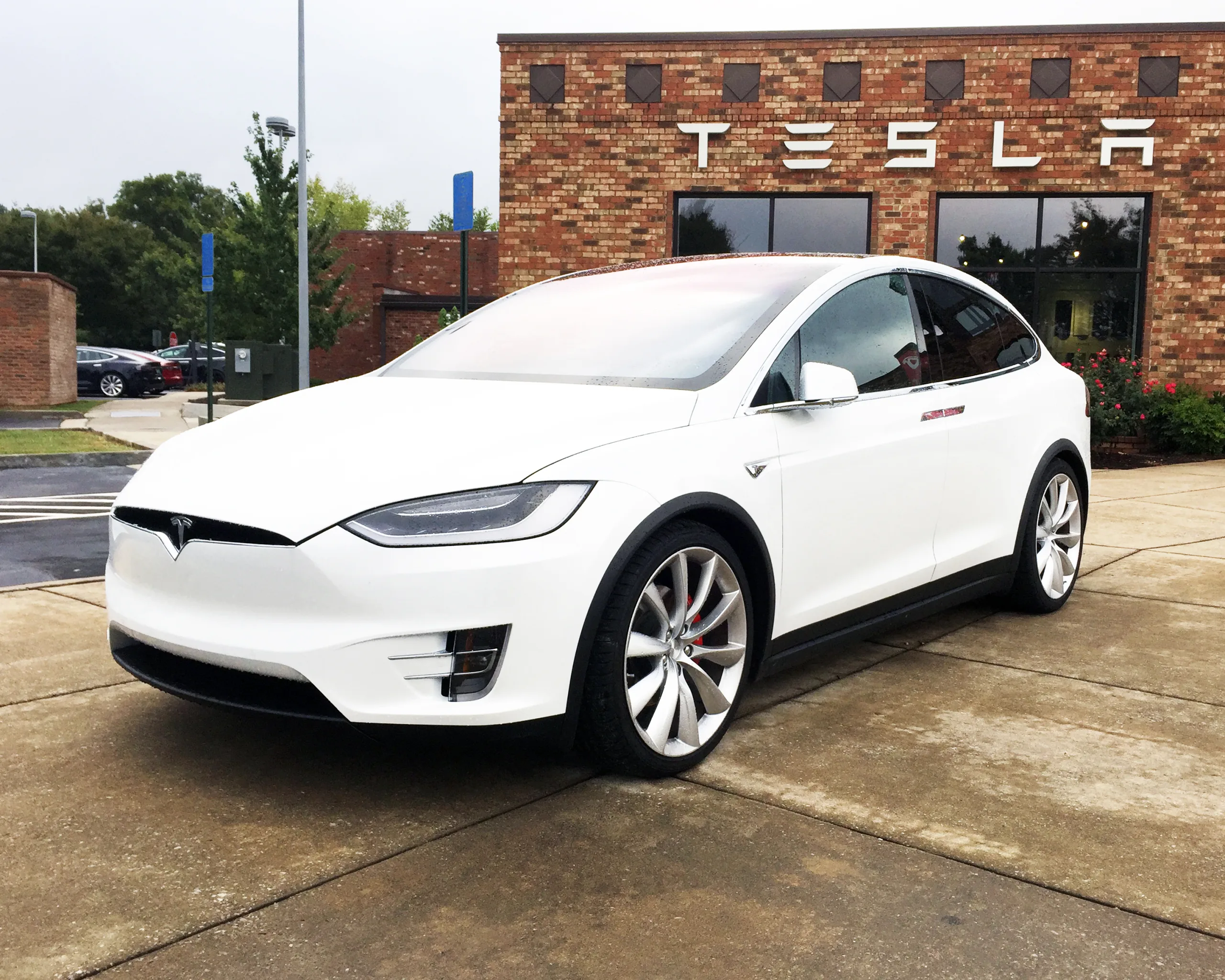Tesla recalls Model X SUVs over airbags that can seriously hurt ...