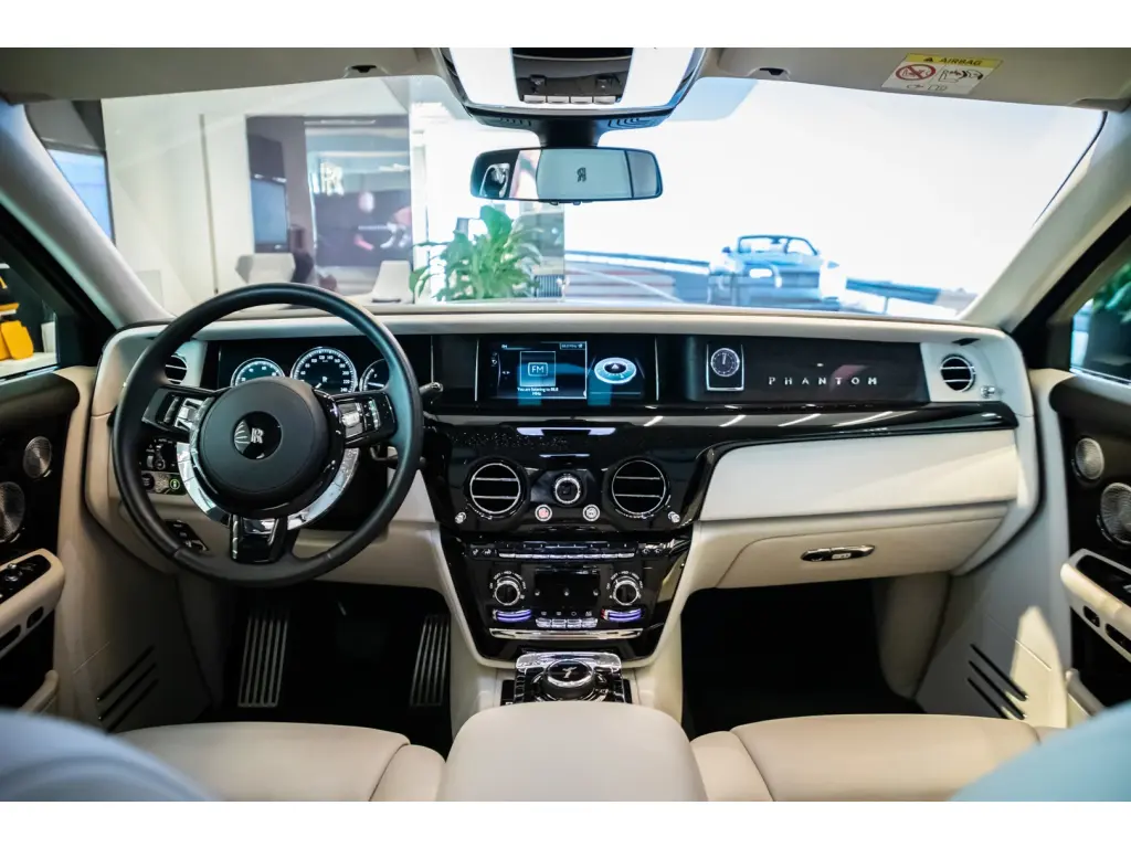 2019 Rolls-Royce Phantom