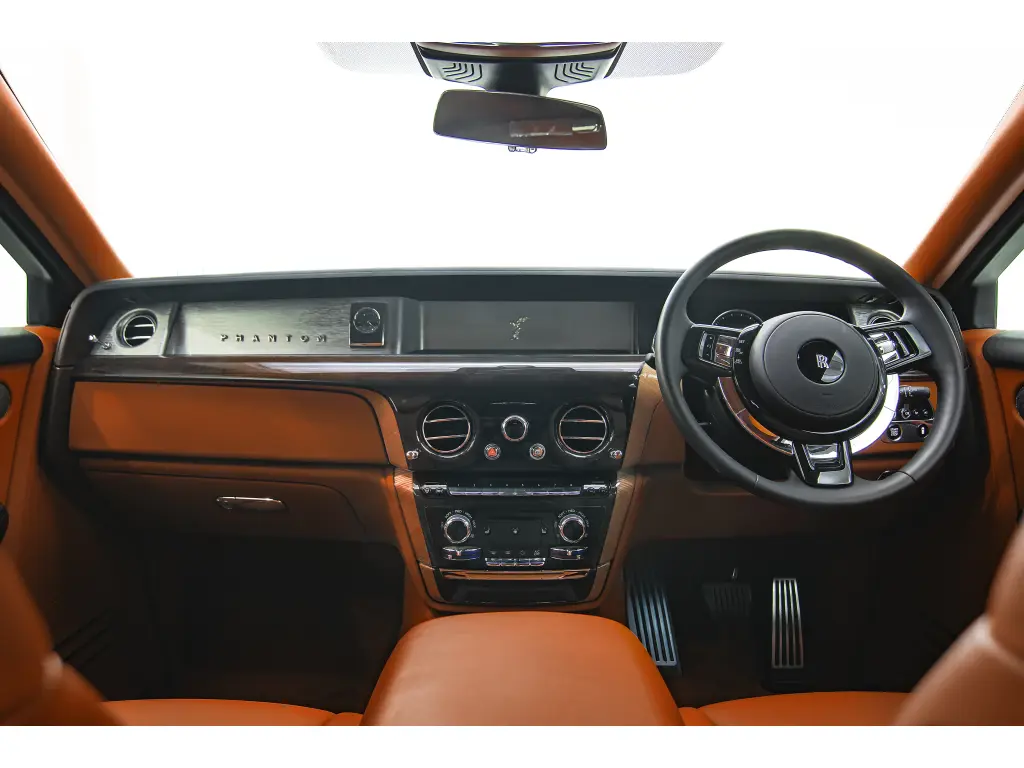 2022 Rolls-Royce Phantom