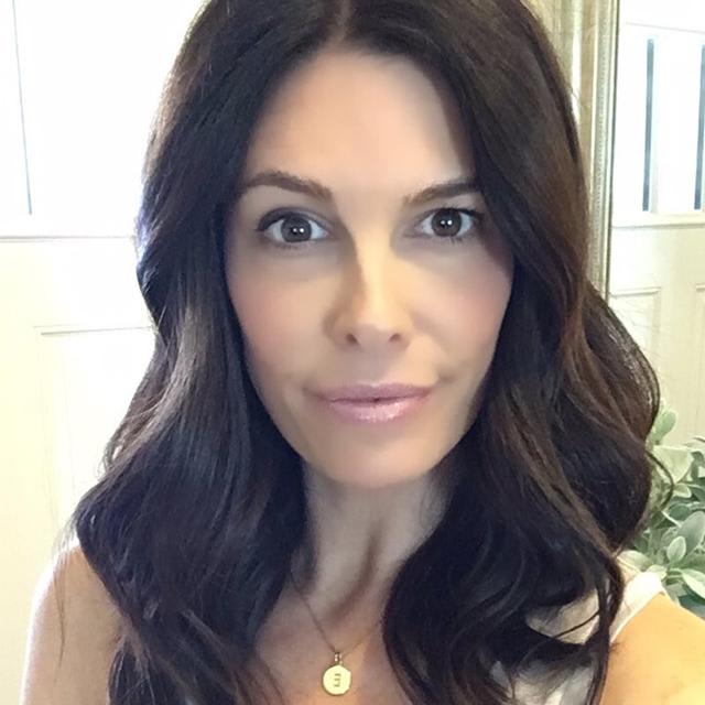 Dark Smoky Brown Hair Dye | Messina Brown | Madison Reed